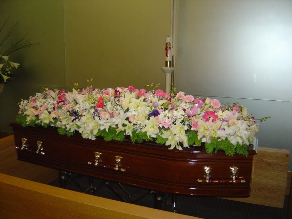 Full Casket Cover - Your Favourite Florist